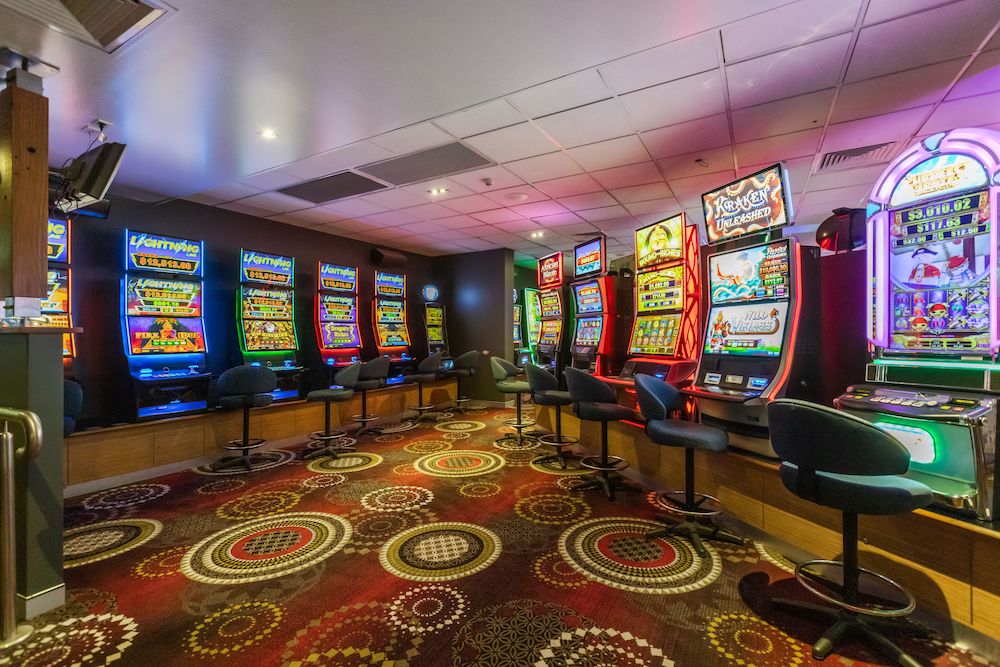 Gaming Rooms, TAB & Pokies, Paddington, Brisbane 4064 - Paddo Tavern